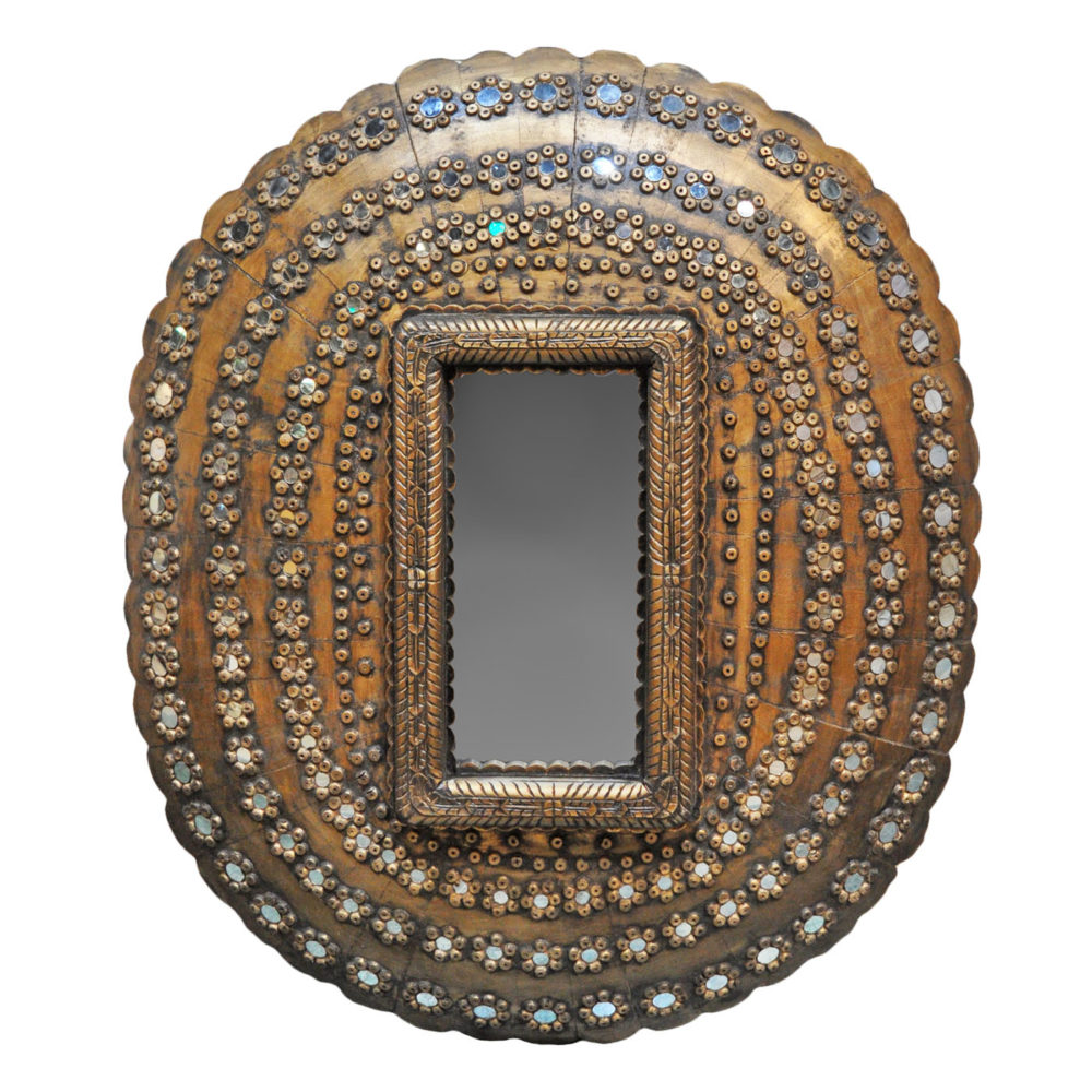 Rectangular Peacock Mirror: Round Mirror with rectangular glass mirror