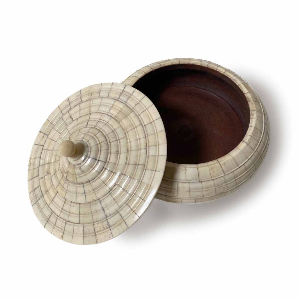 Bone Overlay Tobacco Box | Decorative Box | Decorative Accessory